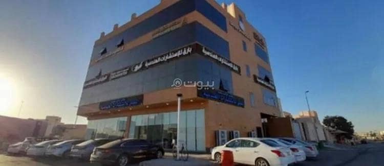 Showroom in Al Rawdah, Buraydah Al Qassim Region at 35,000 -- 5 Photos ...